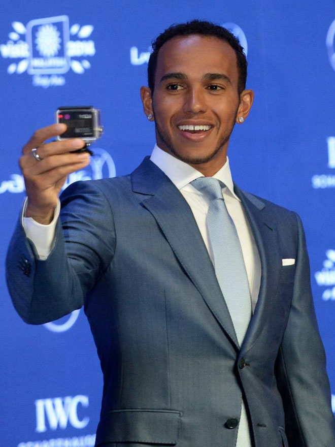 El 'selfie' de Lewis Hamilton - Fotogalería - MARCA.com