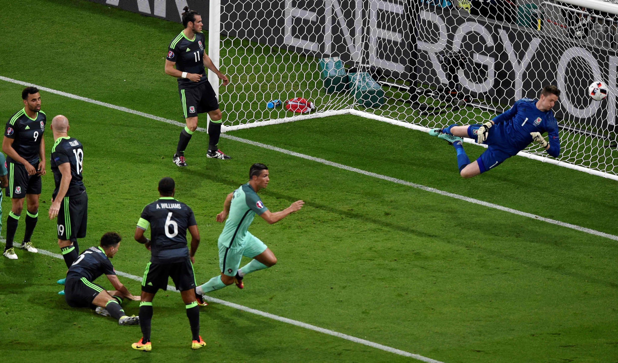 Cristiano Ronaldo's decisive header - Foto 6 de 8 | MARCA English