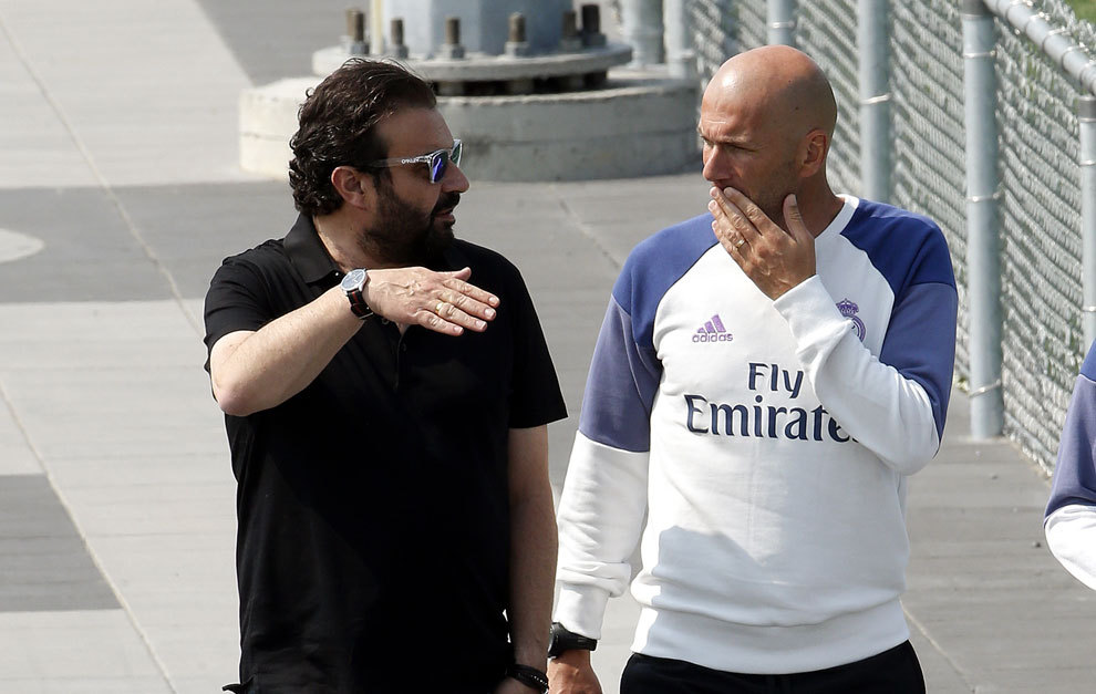 Real Madrid: José Ángel Sánchez pone al día a Zidane | Marca.com