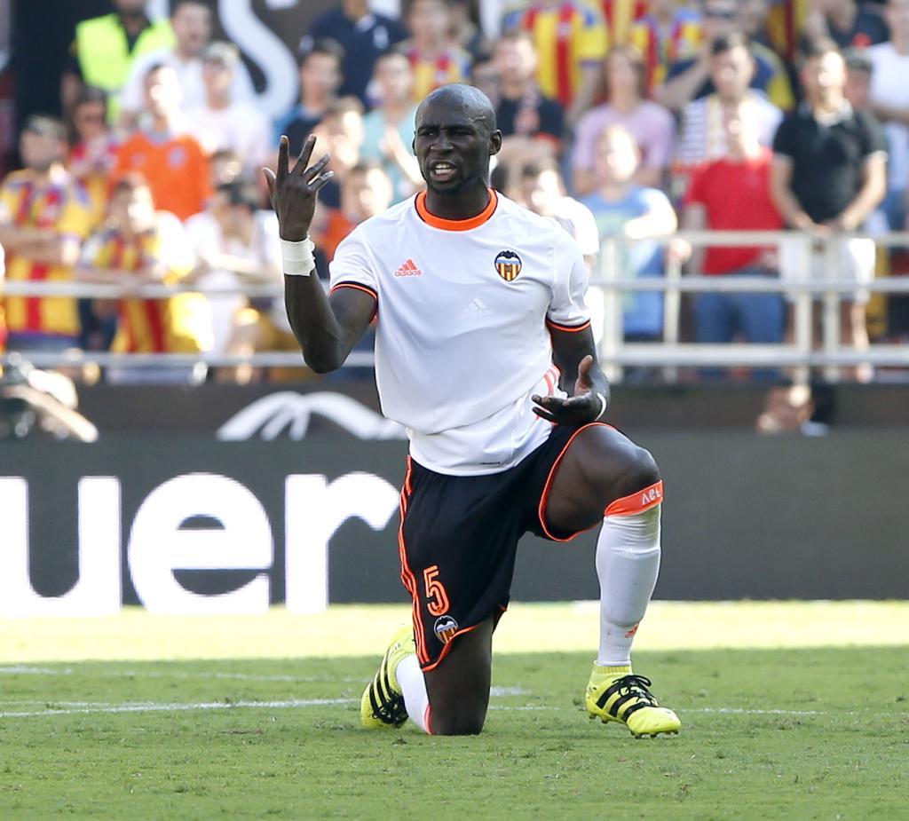 Mangala de rodillas | Marca.com