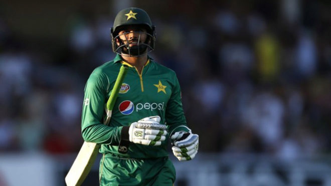 Pakistan captain Azhar handed ban for slow over-rate | MARCA in English