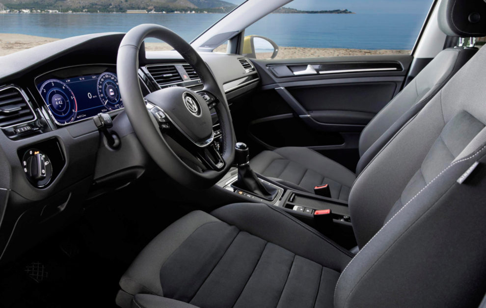 Interior del volkswagen golf 1.5 tsi 2017 | Marca.com