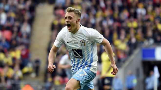 Leicester sign Welsh striker Thomas from Coventry | MARCA in English