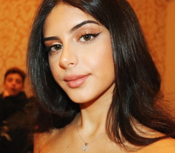 Meet Maria Taktouk, Fabregas' new stepdaughter - Foto 5 de 29 | MARCA ...