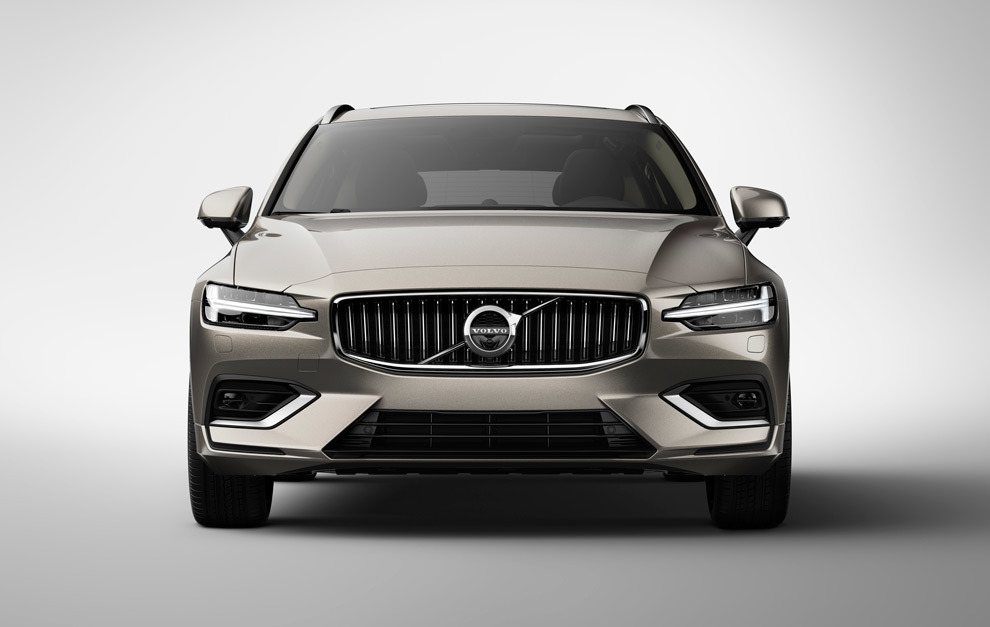 Al volante del Volvo V60 - Foto 5 de 13 | MARCA.com