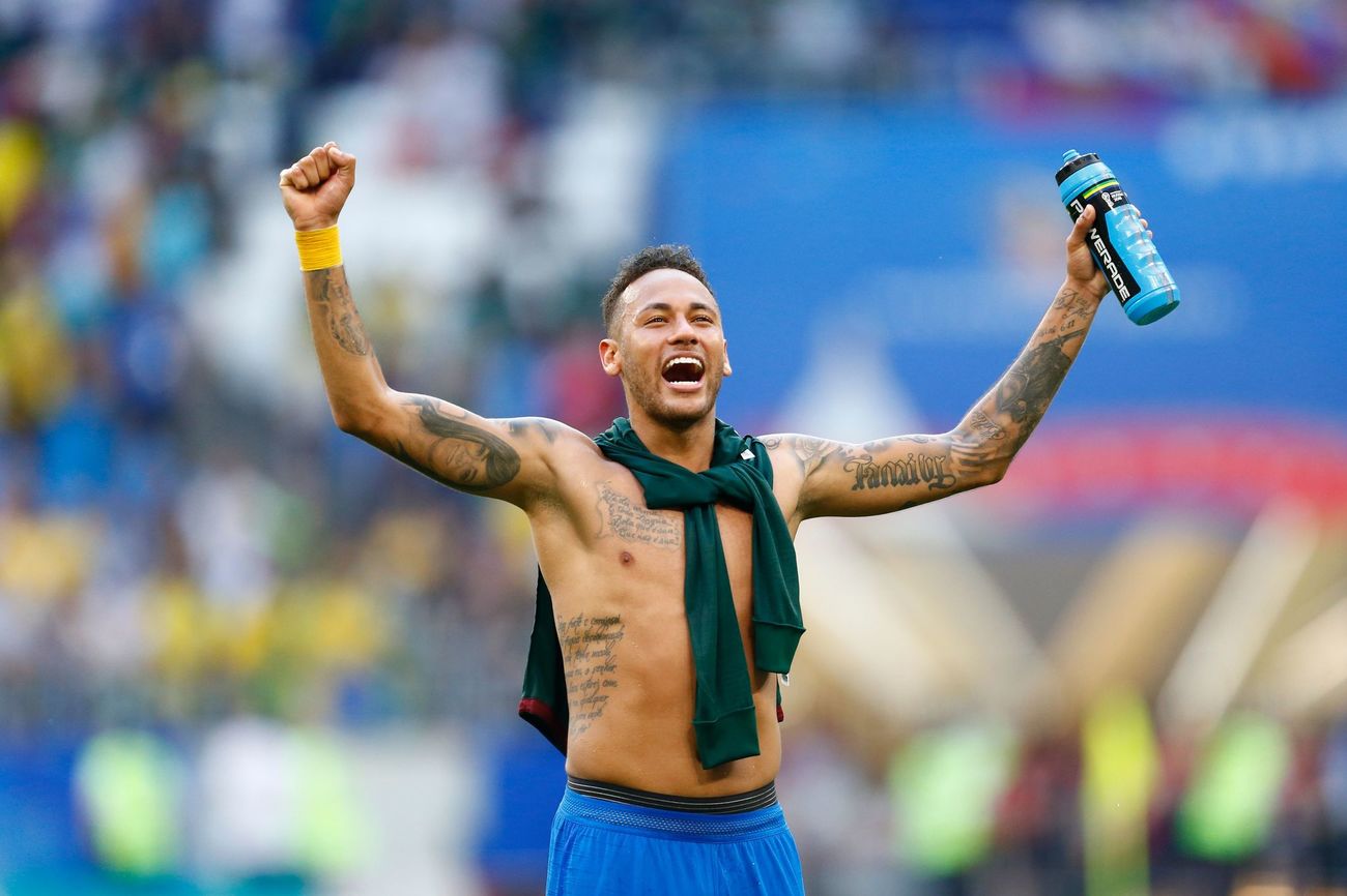 Brazil 2-0 Mexico: The Neymar show: Fouls, airborne without a motor ...