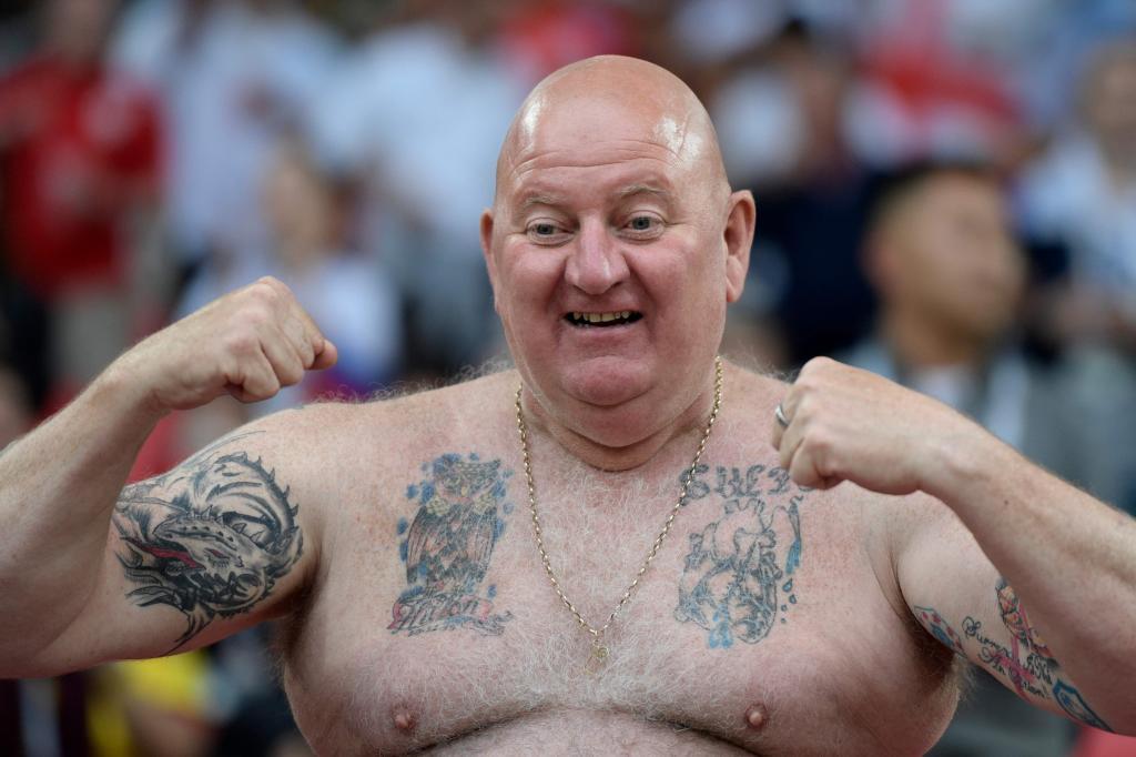 FIFA World Cup 2018: England fans celebrate from the UK to Magaluf to ...