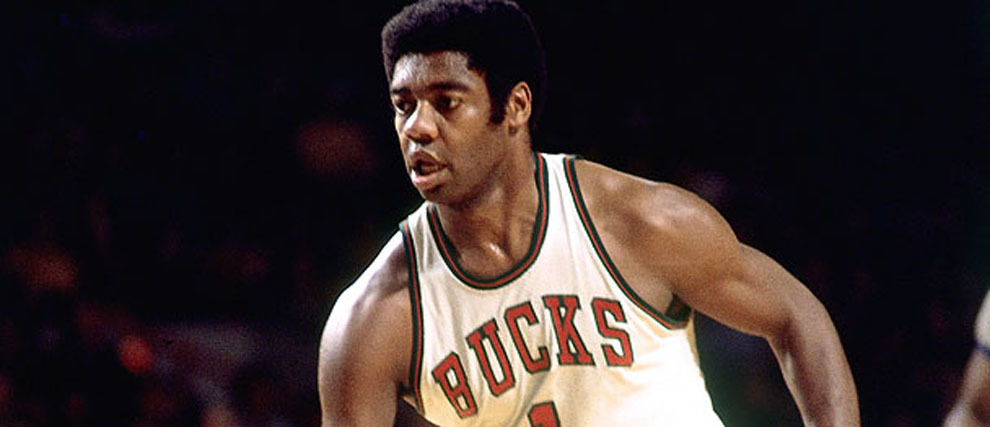 Oscar robertson cambió cincinnaty por milwaukee... | MARCA.com
