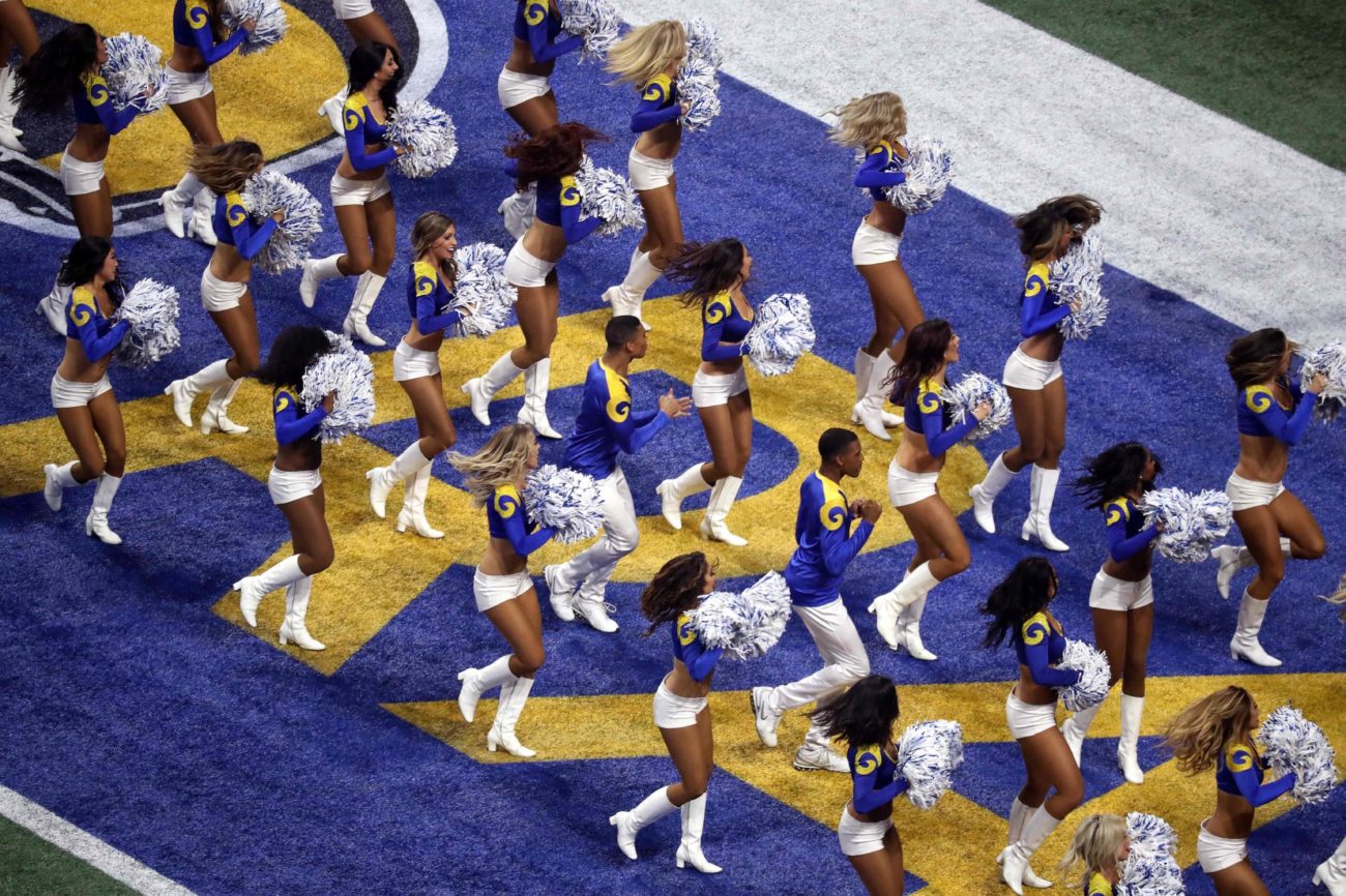 NFL - Super Bowl 2019: Napoleon jinnies and quinton peron became the ...