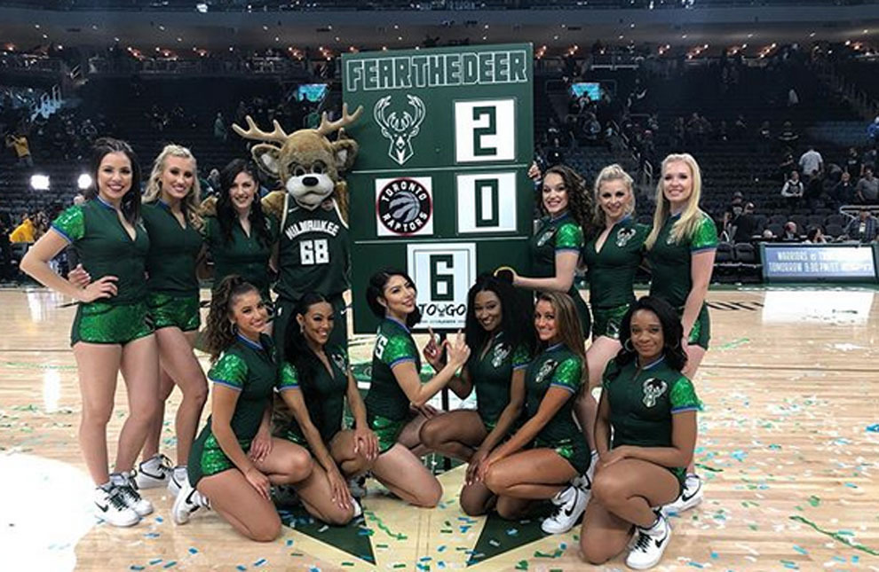 Las cheerleaders de los bucks celebran la victoria | MARCA.com