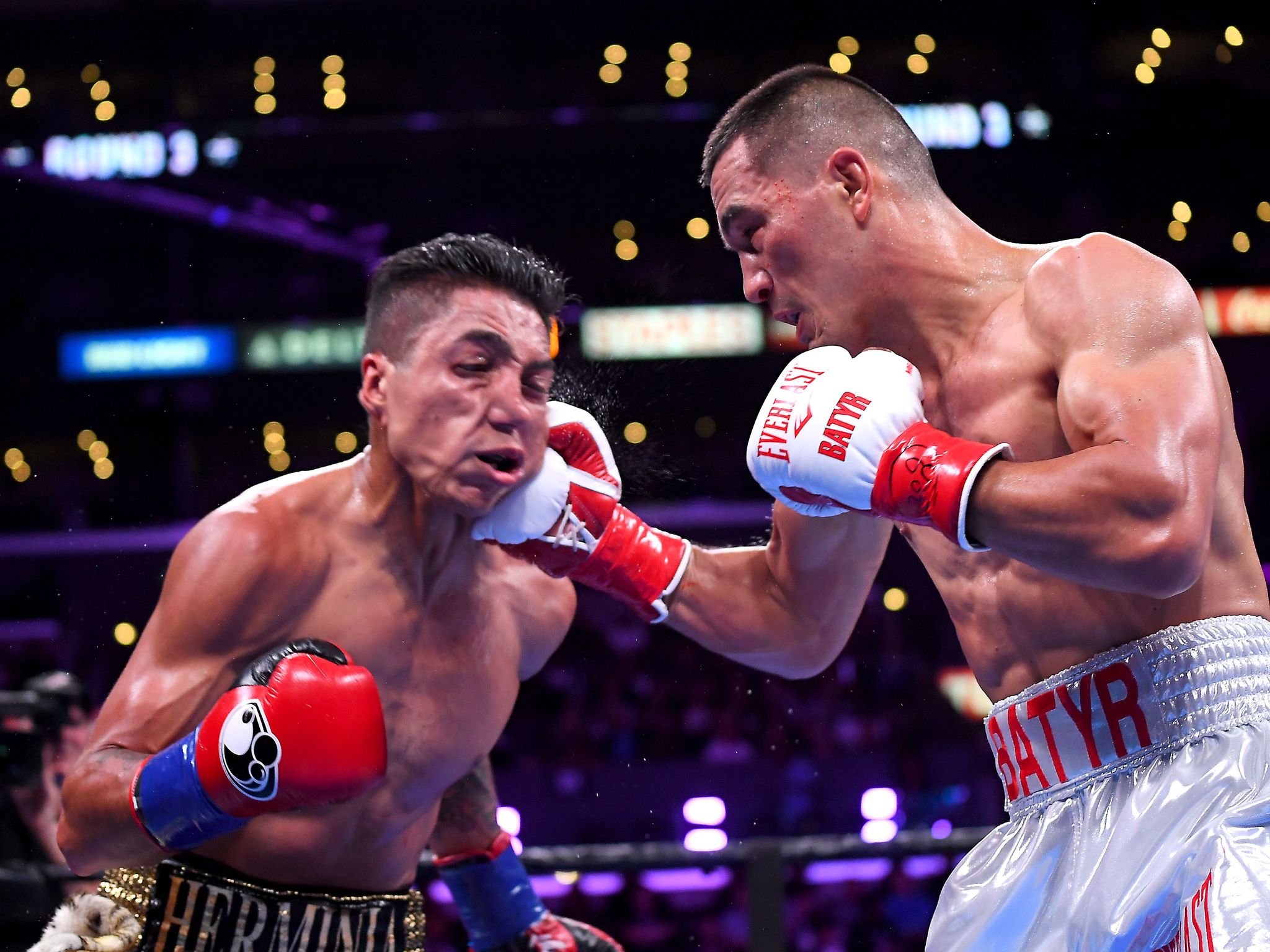 Boxeo: Mario barros ganó a los puntos batyr akhmedov su... | MARCA.com
