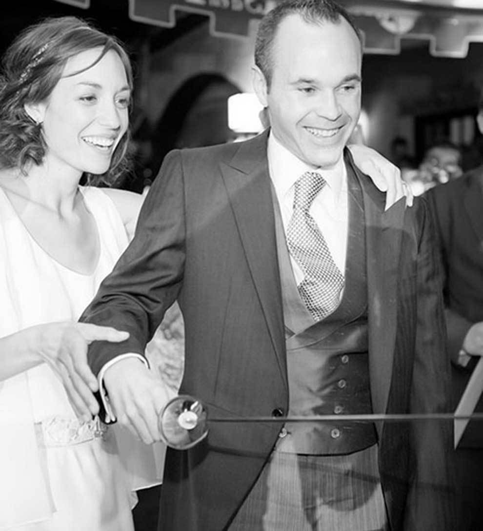 Iniesta and Anna Ortiz's 12th anniversary: I'll stay with you forever ...