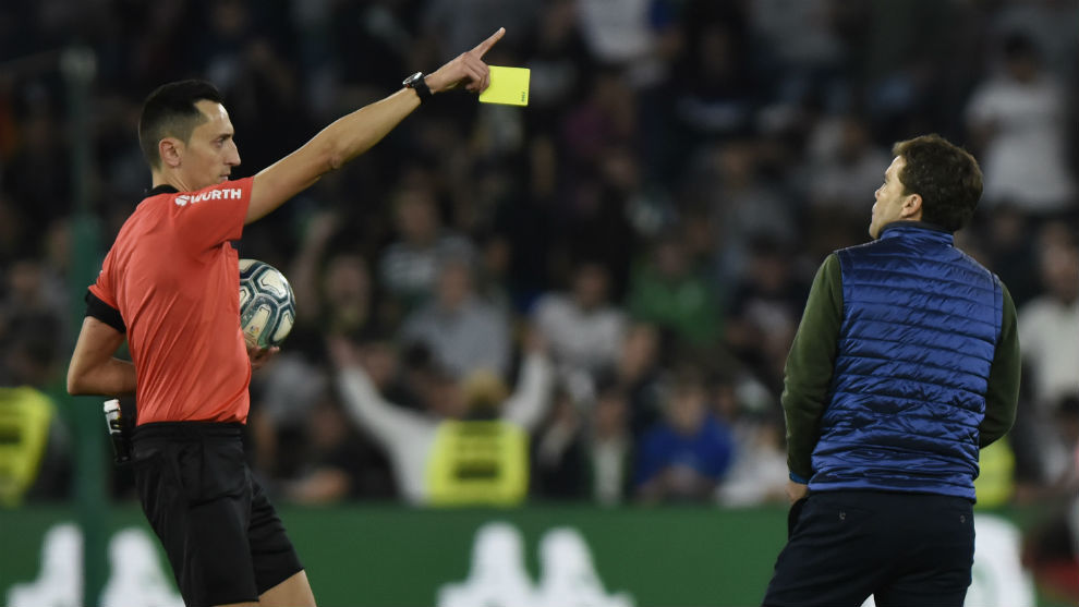 Betis: Una clara desproporción entre faltas y tarjetas en el Betis ...