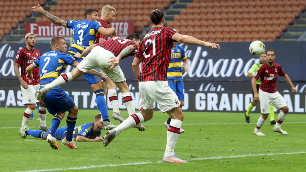 Milan vs Parma Nadie puede con el Milan: los de Pioli remontan al Parma ...
