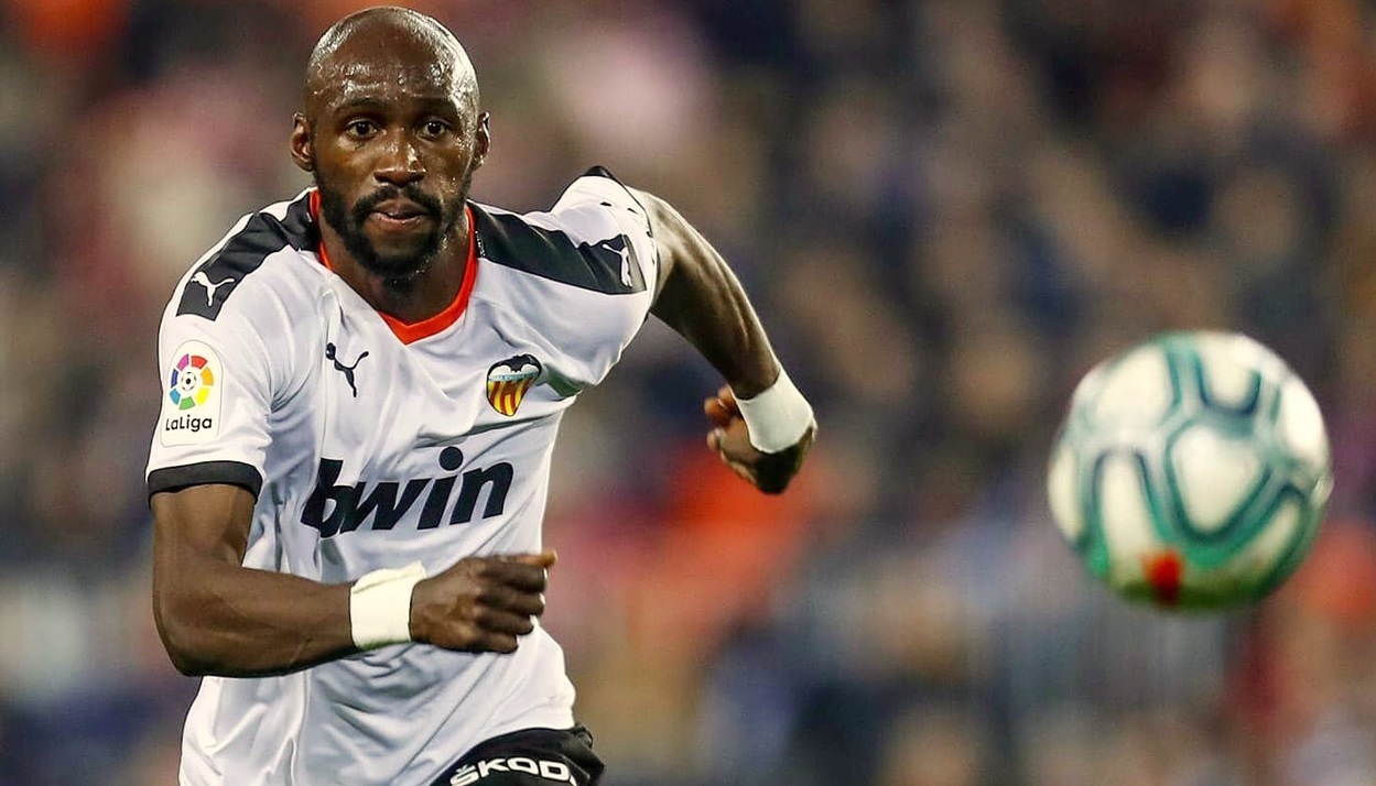 Eliaquim Mangala Âge _ Eliaquim Mangala: Le Standard ? Je ne ferme ...