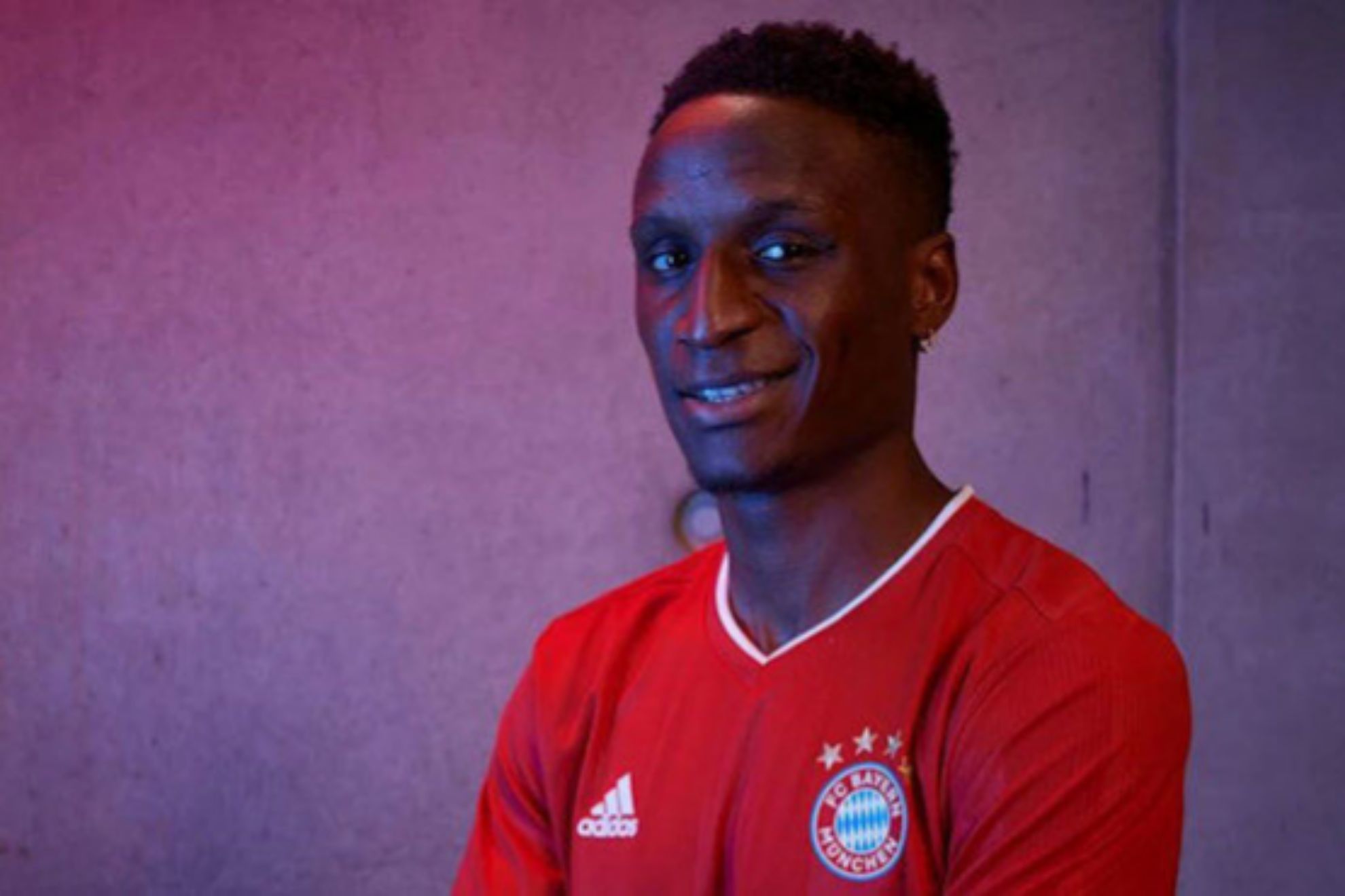 Mundial 2022 QatarBouna sarr (senegal) - lesión en la rodilla ...