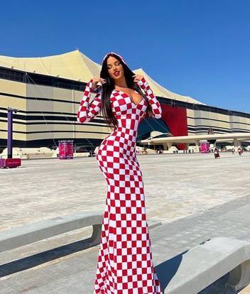 Mundial 2022 QatarLa modelo ivana knöll anima a croacia en qatar ...