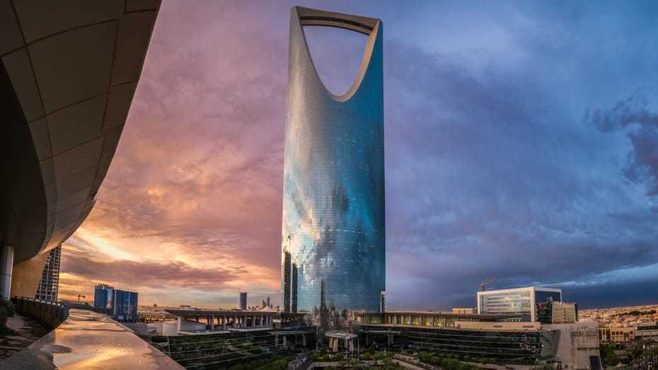 See inside Cristiano Ronaldo's first Saudi Arabian residence: 284,000 ...