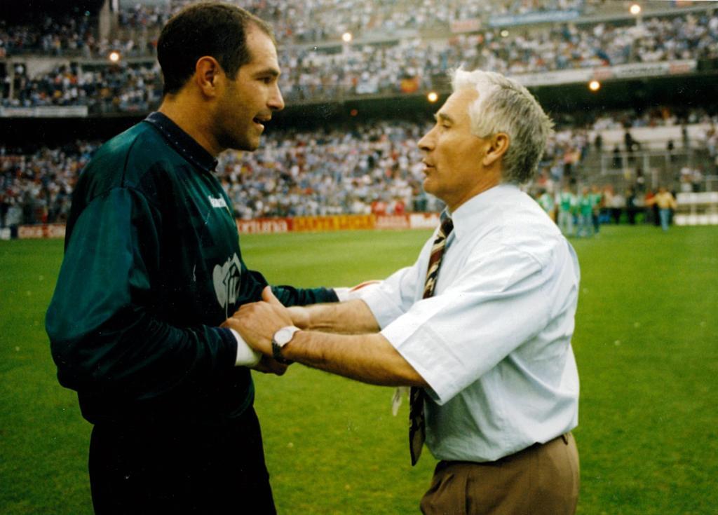 Deportivo Hablando con zubizarreta antes de la final de copa... | MARCA.com