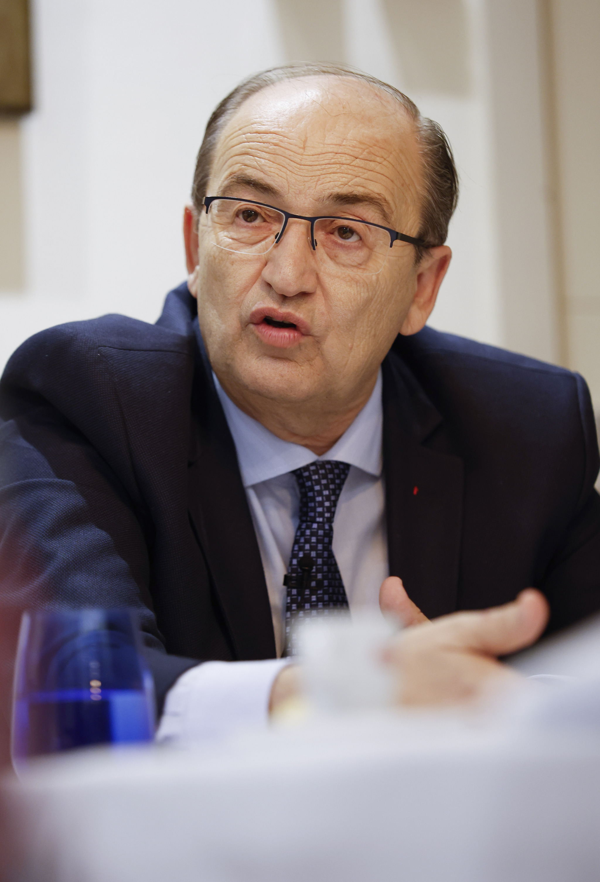 Sevilla FC: Pepe Castro: "La casualidad sucede una vez... Este título ...