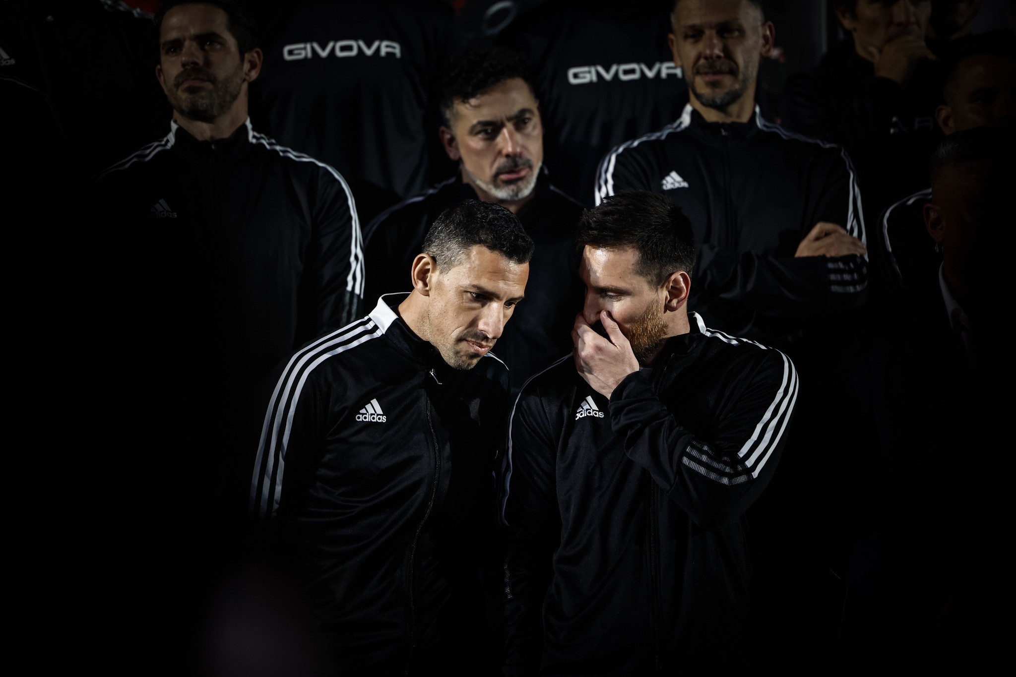 Maxi y Messi charlando - Foto 3 de 15