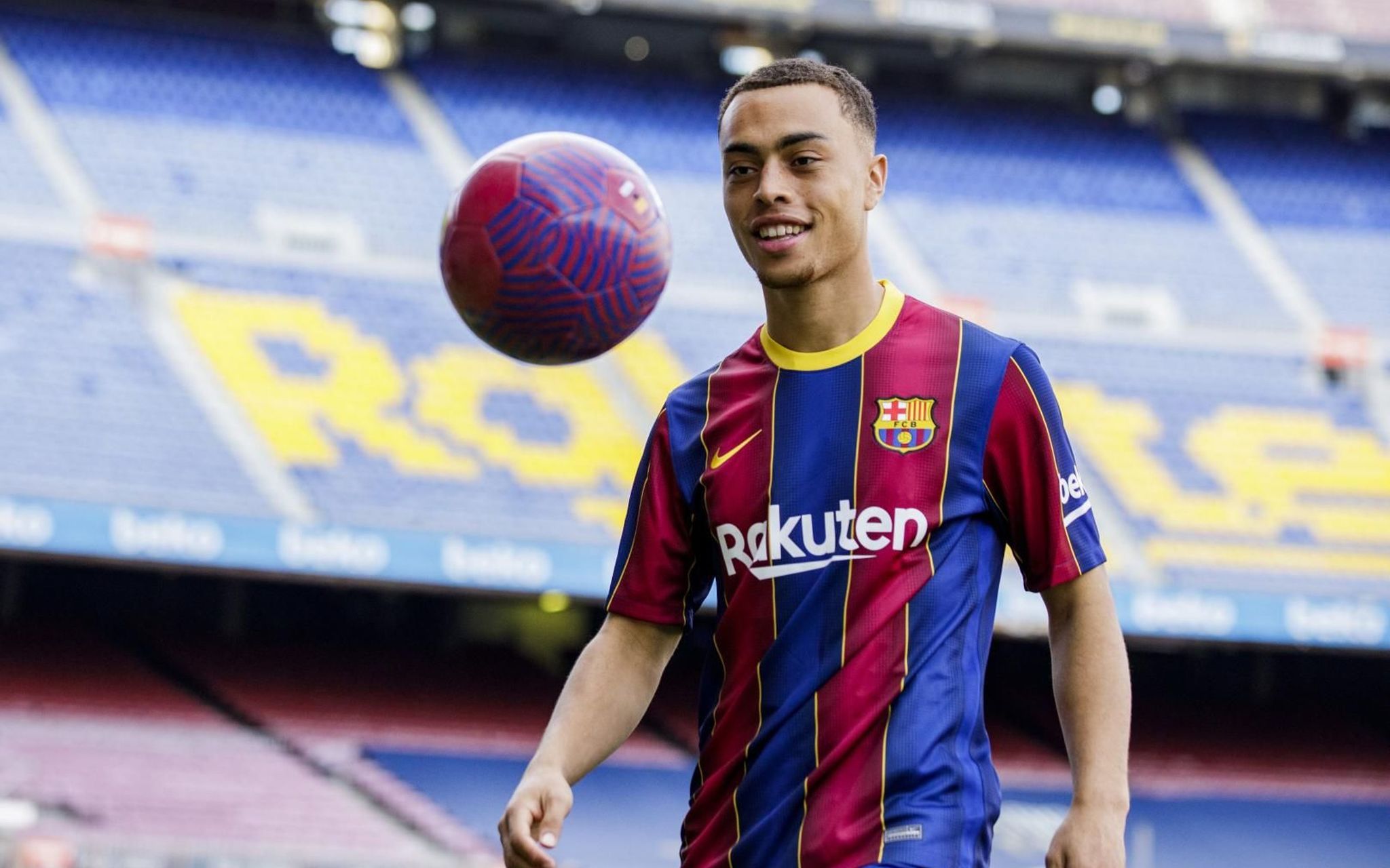 FC Barcelona: La enésima reválida para Sergiño Dest | Marca