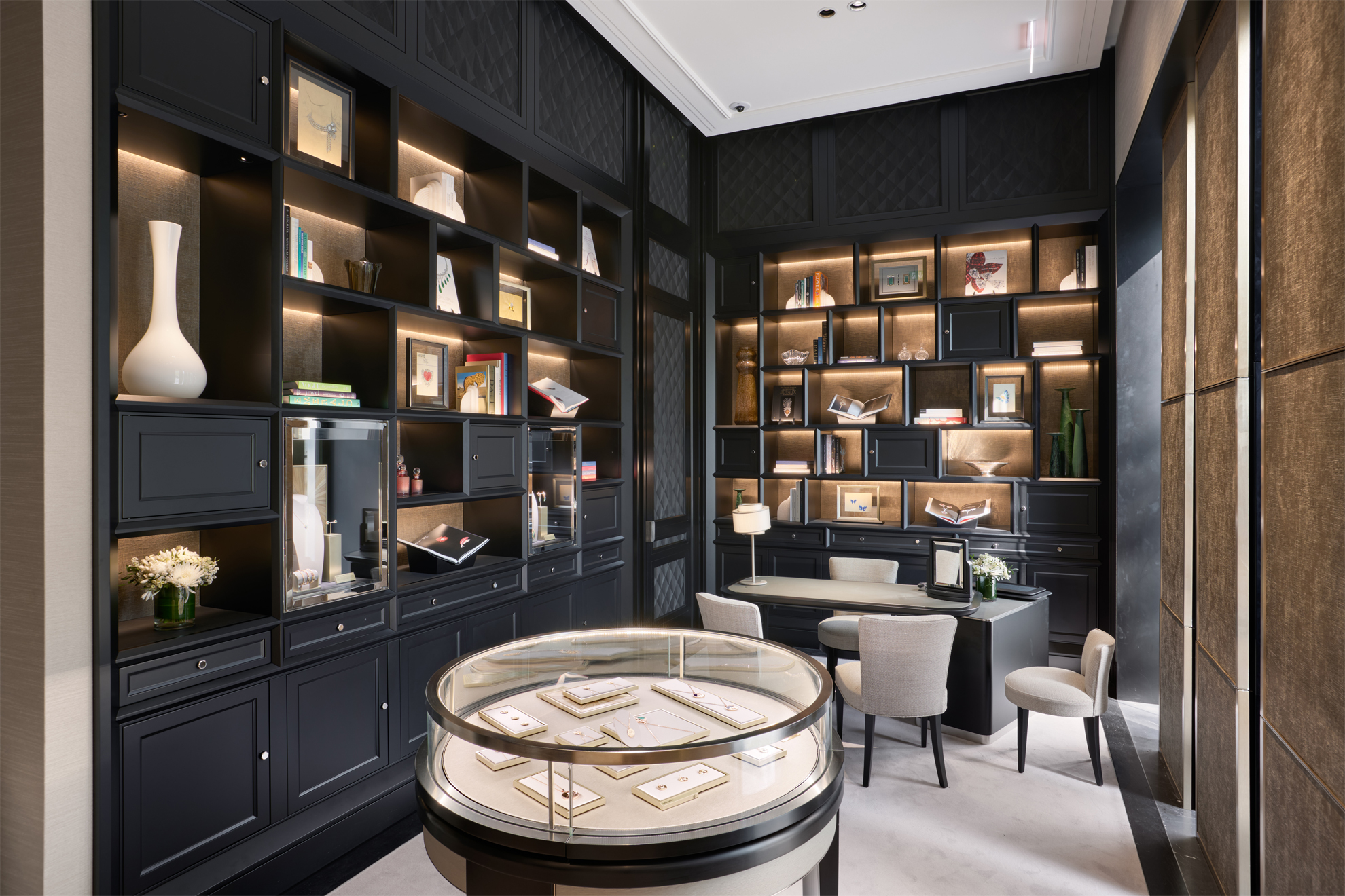 Van Cleef & Arpels abre su primera boutique en Barcelona | Marca