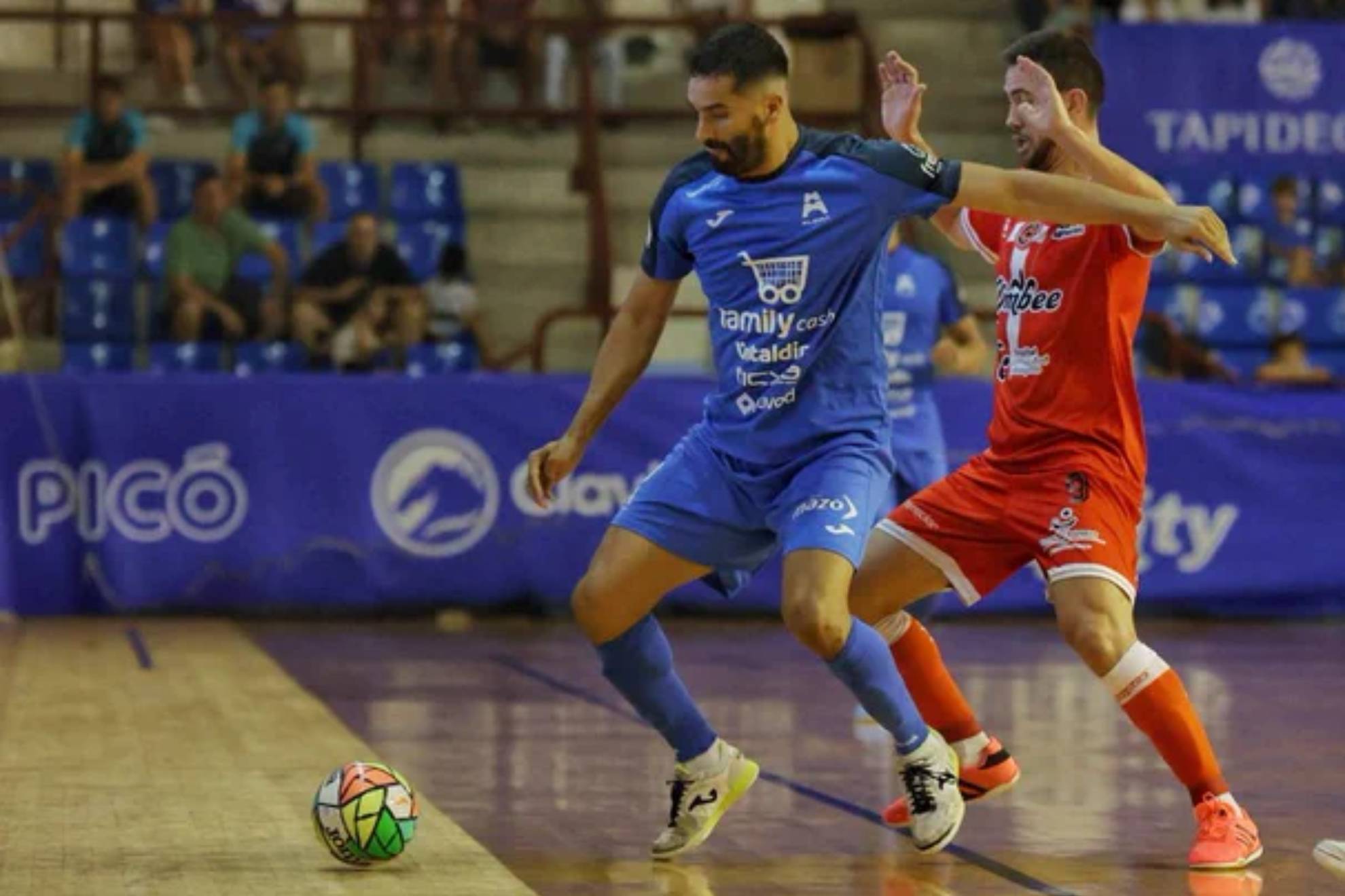 Futbol Sala: 'Clásico' Felipe Valerio | Marca