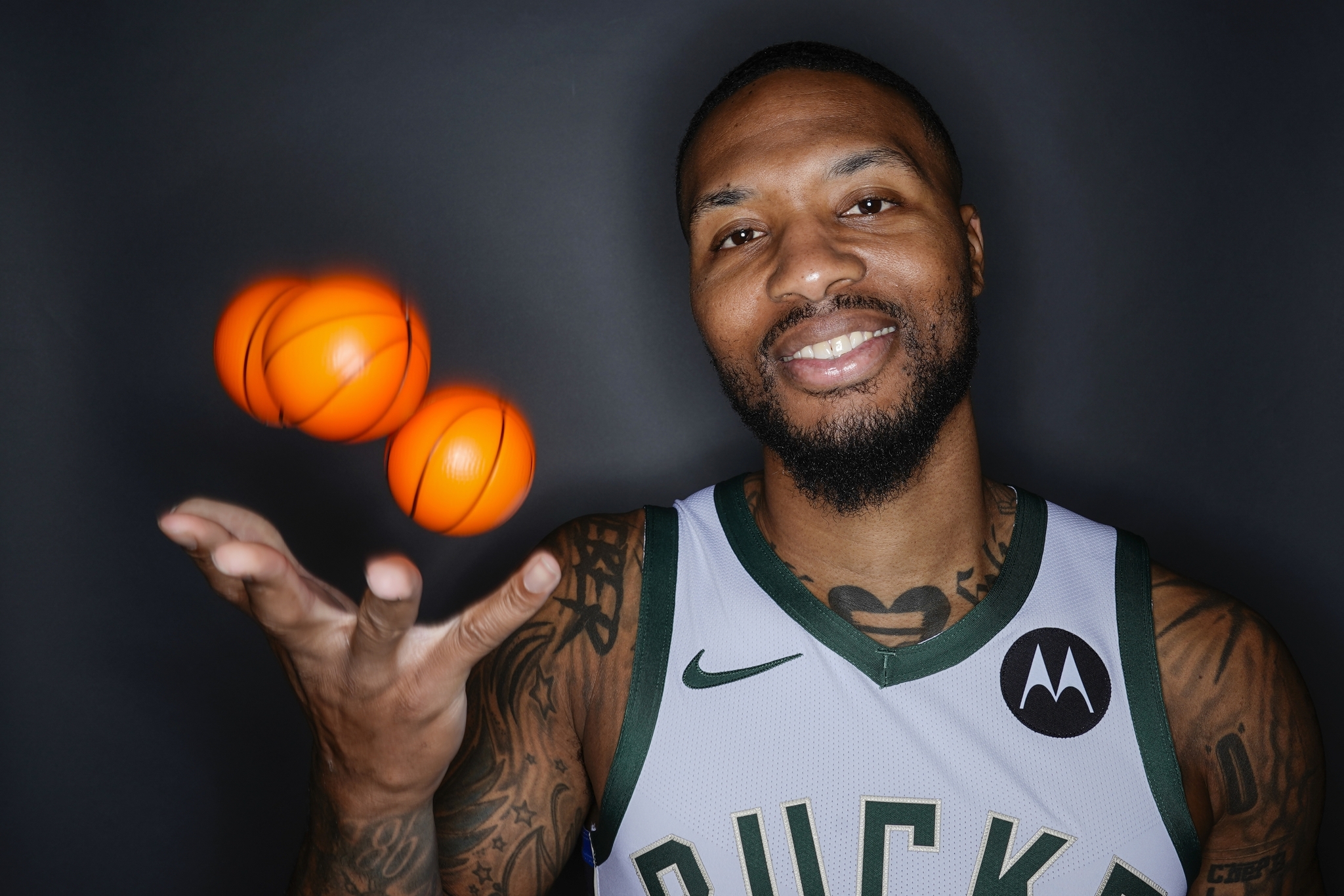 Damian Lillard (Milwaukee Bucks) at the NBA's Media Day - Foto 15 de 29