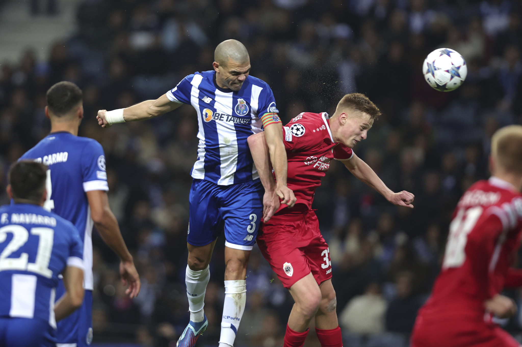 Oporto - Royal Antwerp: Pepe cierra un triunfo práctico para igualar al ...