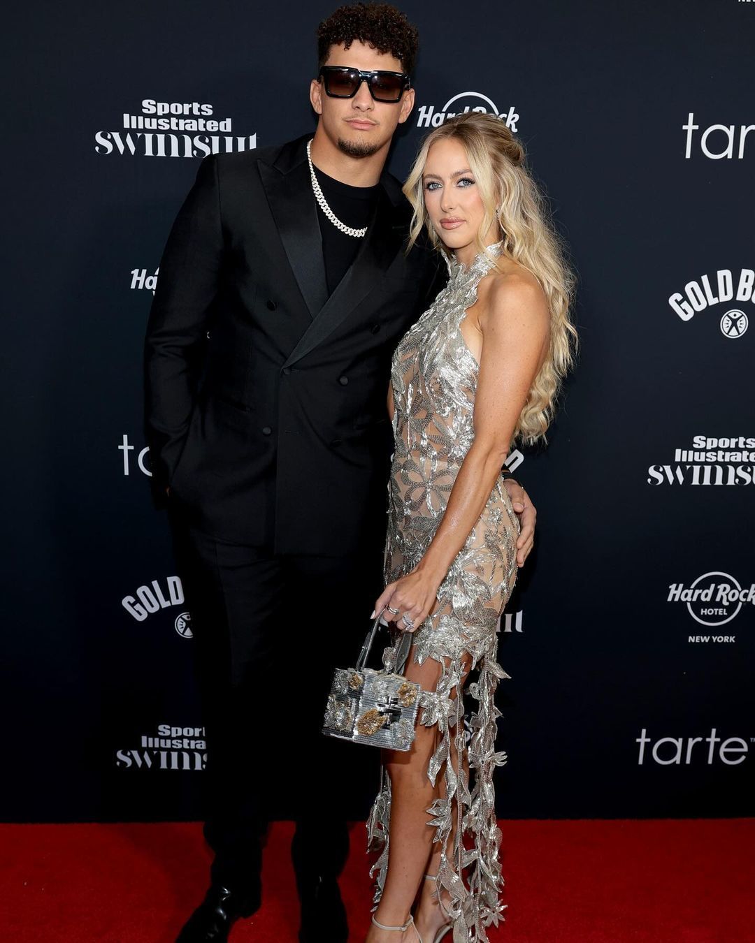 Brittany Mahomes reflects on her Sports Illustrated Swimsuit Issue ...