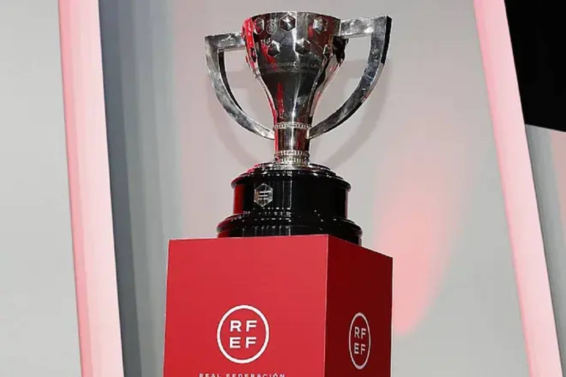 Liga F 2024 - 2025 - Primera División femenina de fútbol