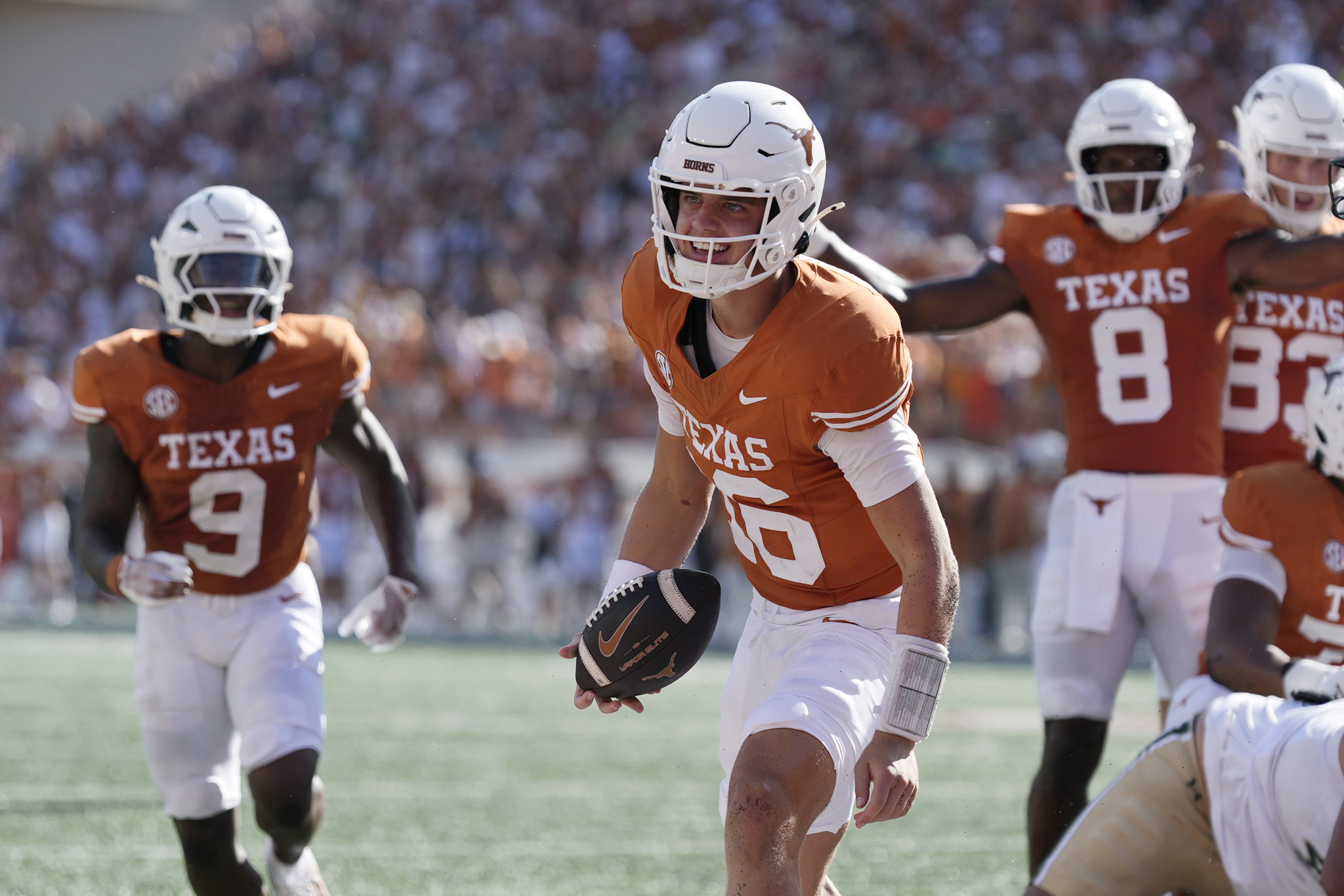College football Week 2: No. 3 Longhorns visit No. 10 Michigan for ...