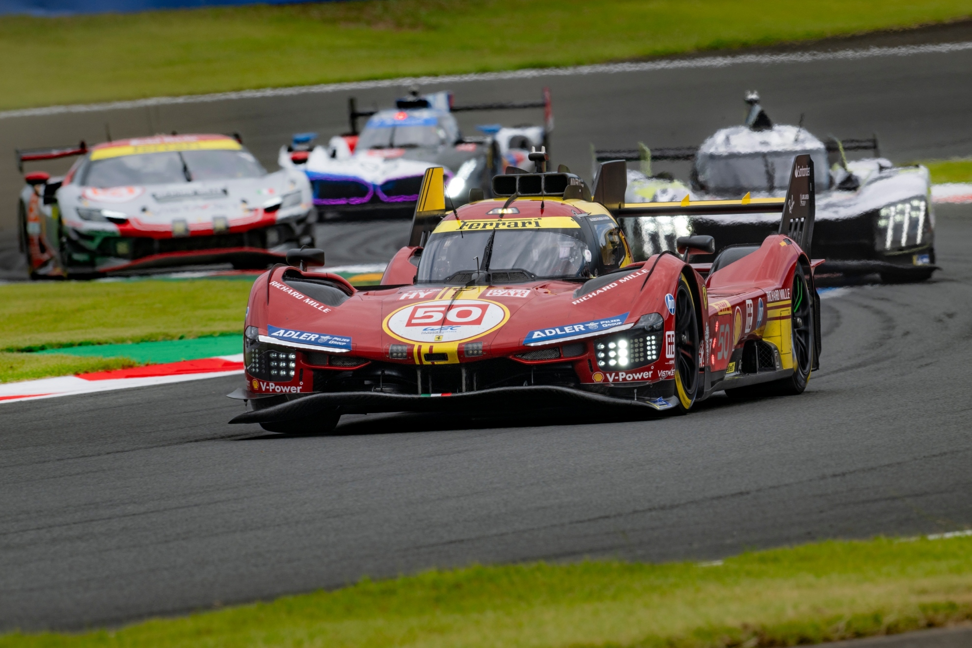 6 Horas de Fuji: Toyota y Ferrari se hacen el harakiri y dejan el ...