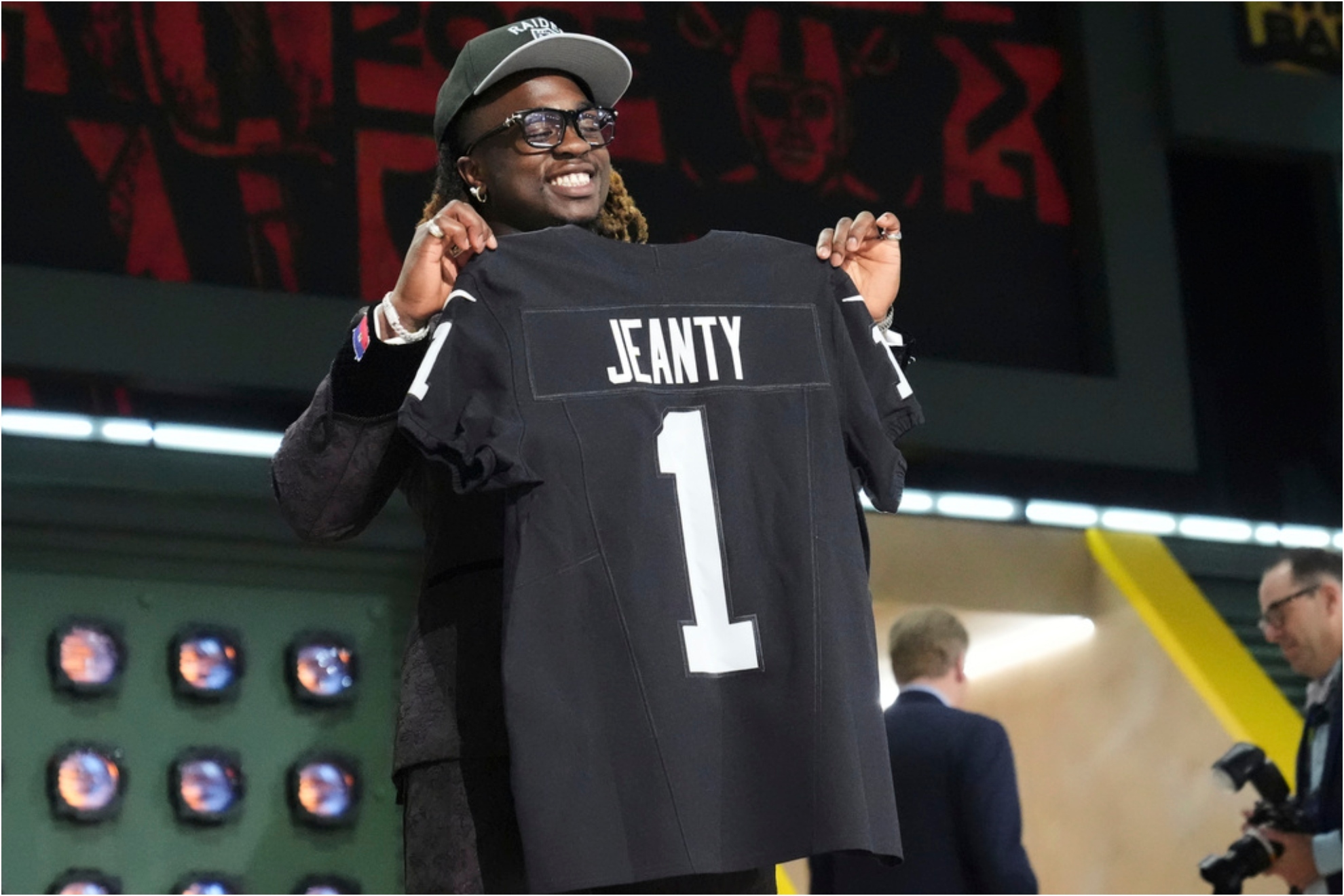 Las Vegas Raiders News - Latest Raiders News, Rumors & Stats