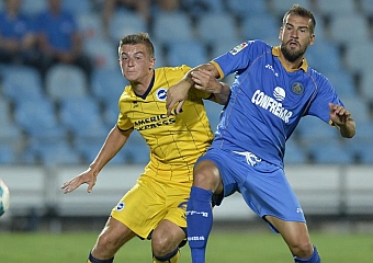 El Getafe cae ante el Brighton de Oscar García - MARCA.com