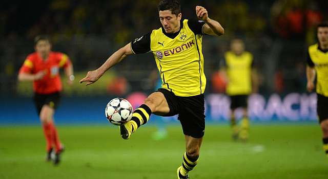 Lewandowski: "I was really angry with myself over the booking" - MARCA ...