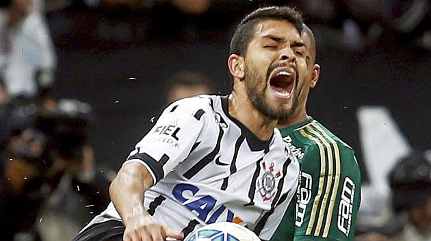 Así juega el brasileño Petros, nuevo centrocampista del Betis - MARCA.com